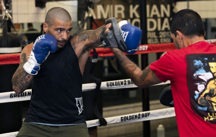 What Does A Boxing Manager Do? (4 Main Responsibilities)